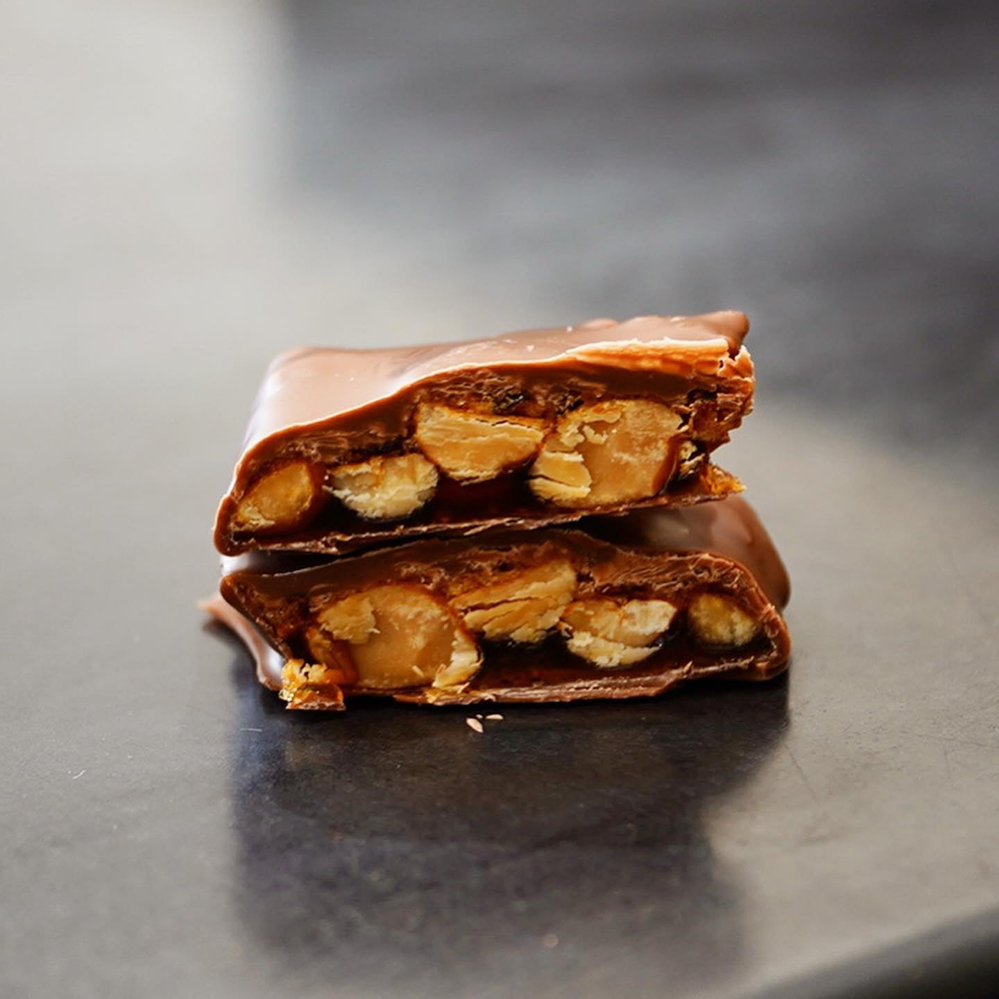 Honey Roasted Chilli Peanut - Milk 43% | Cabosse & Feve Chocolates